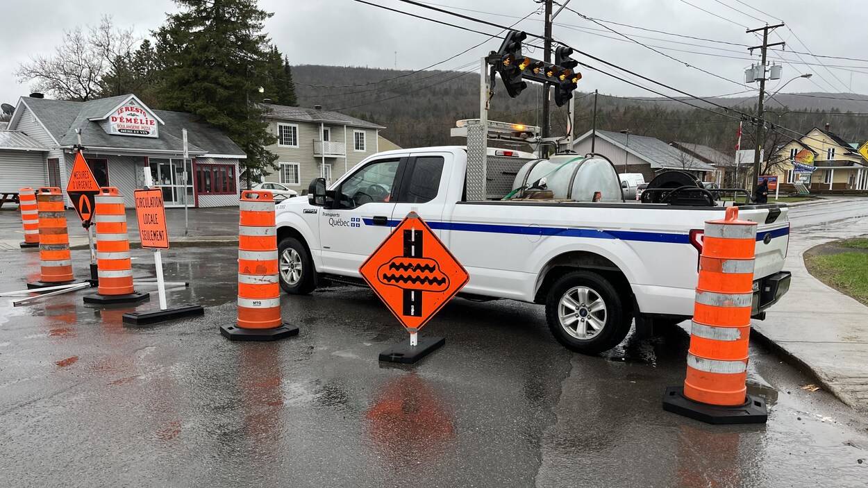 Près de 8000 personnes isolées par les crues dans Lanaudière ...