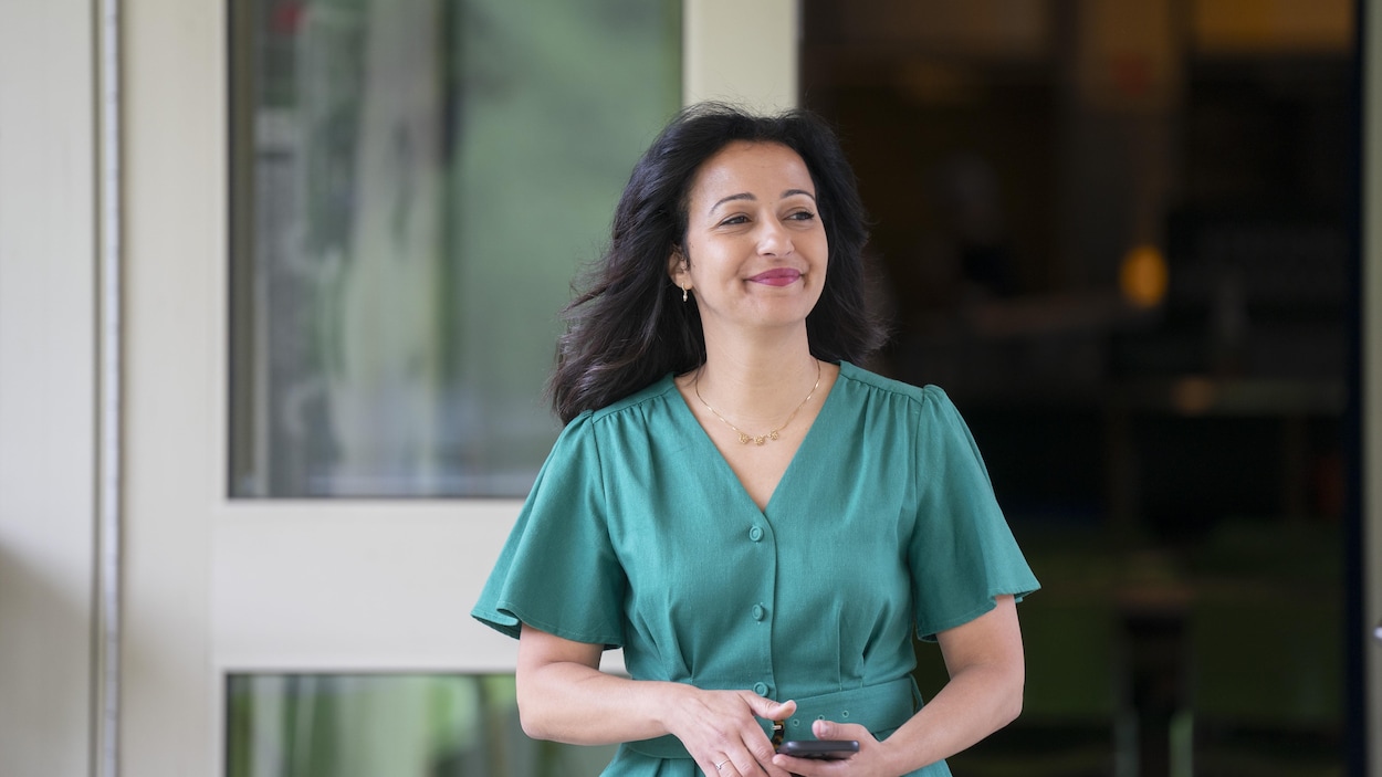 Ruba Ghazal deviendra co-porte-parole de Québec solidaire | Radio-Canada