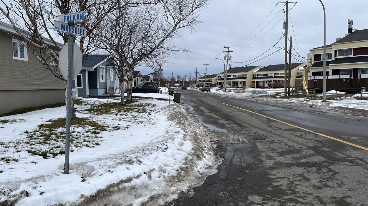 De nouveaux coups de feu liés aux groupes criminels à Sept-Îles | Radio ...