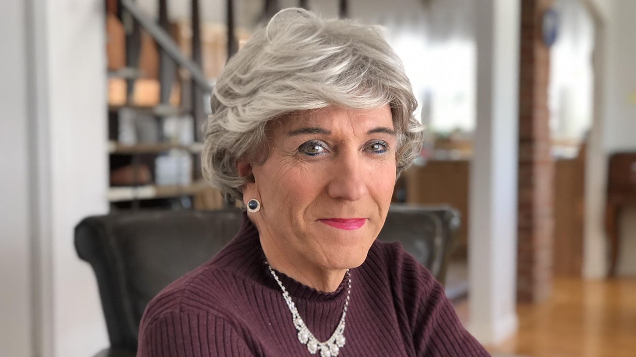 La fin du « madame, monsieur » à Service Canada fait réagir | Radio ...