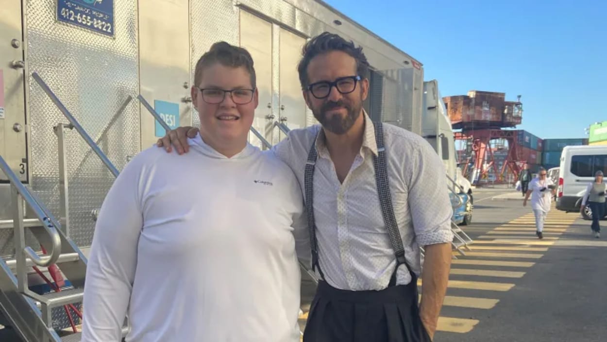 Un adolescent de Campbellton vit son rêve et rencontre l’acteur Ryan ...