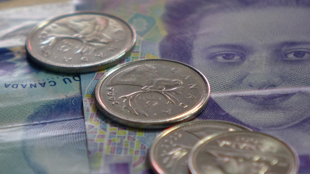 Le salaire minimum au Québec sera haussé à 16,10 $ l’heure le 1er mai ...