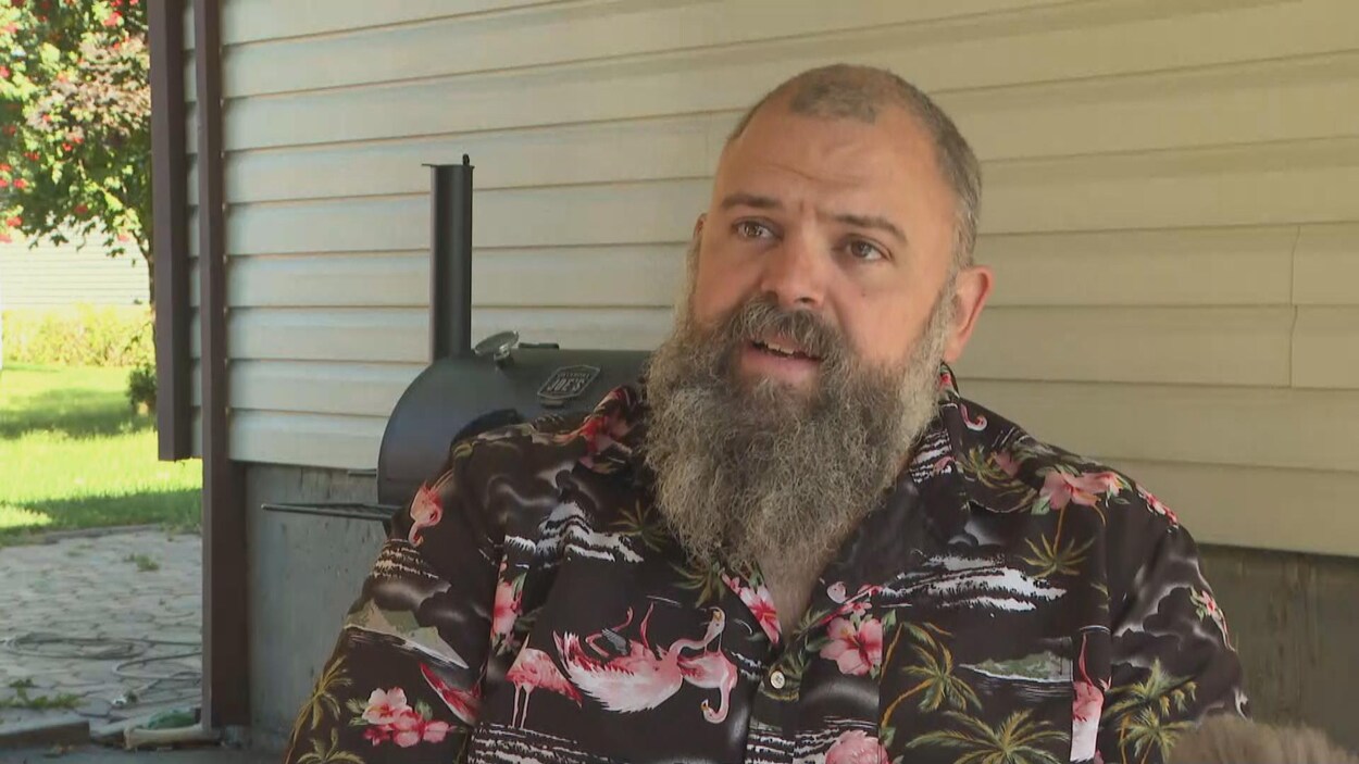 Une situation « dangereuse » dans les foyers de soins, selon un préposé ...