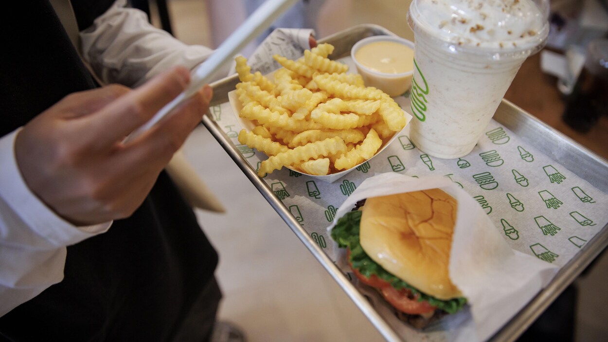 Un premier restaurant Shake Shack au Canada ouvre à Toronto | Radio-Canada