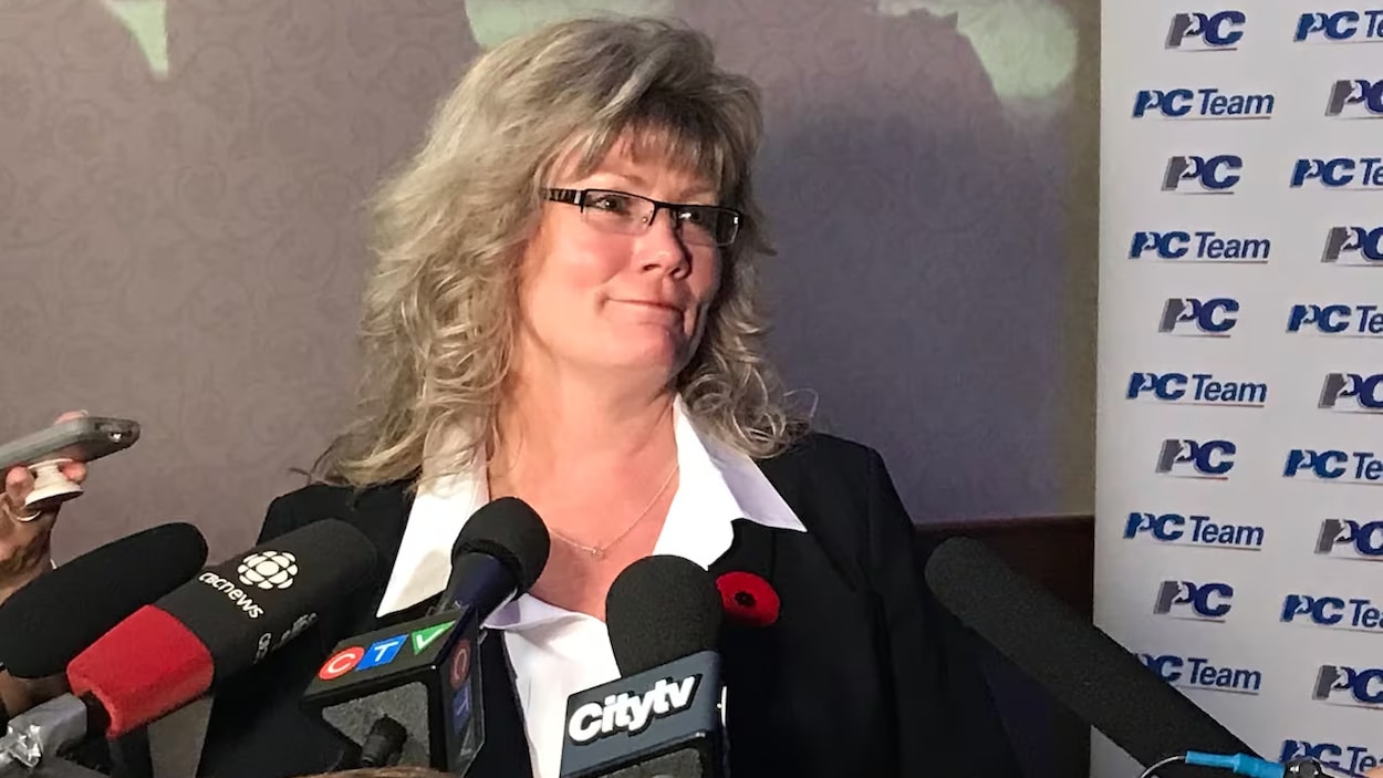 Shelly Glover réfléchit avec d’autres à la création d’un nouveau parti ...