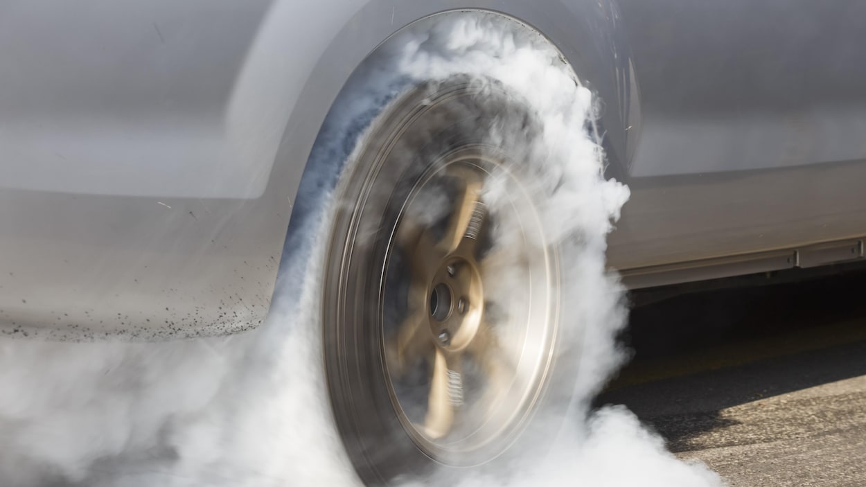 Les « shows de boucane » frustrent des résidents, difficile d ...