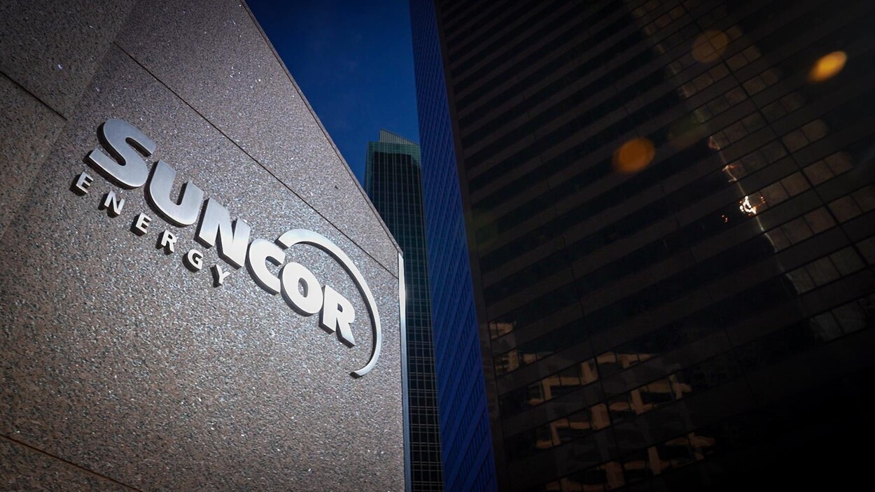 Suncor Energy empoche plus de 2 G$ au troisième trimestre | Radio-Canada