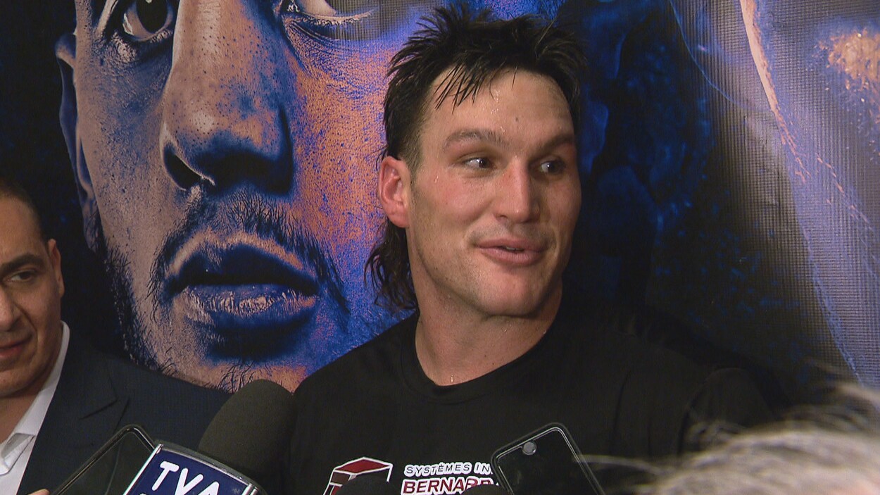 Simon Kean affrontera l’Italien Guido Vianello à Québec | Radio-Canada