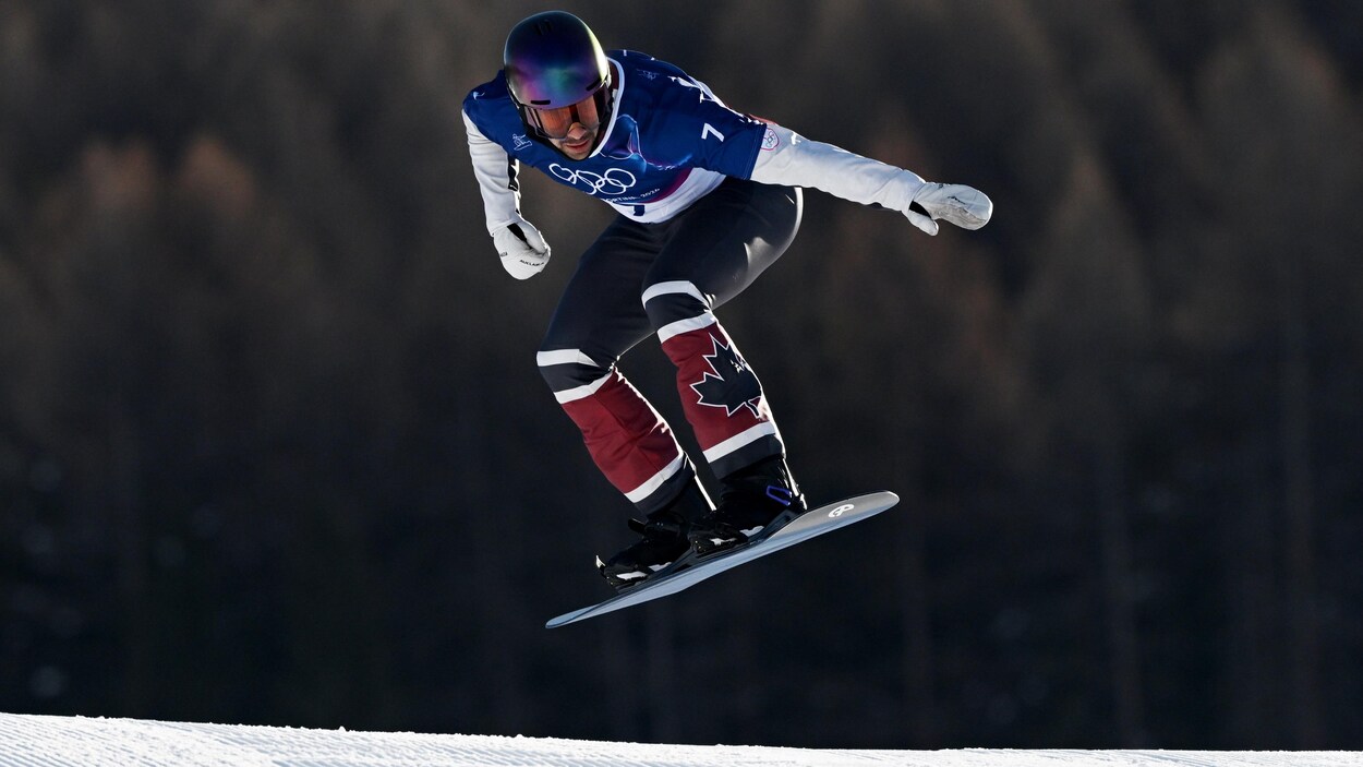 Trois Canadiens se qualifient pour les huitièmes de finale de snowboard ...