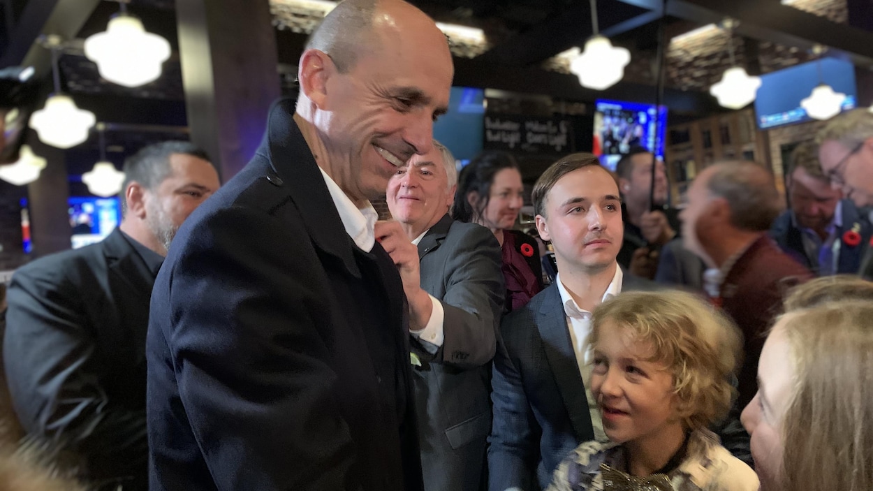 Steven Blaney est le nouveau maire de Lévis | Radio-Canada