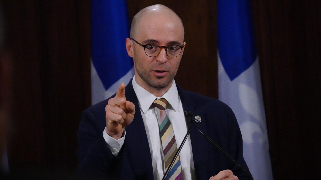 Québec solidaire appelle à l’instauration d’une déclaration de revenus ...