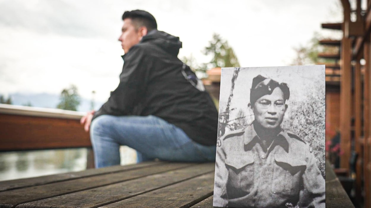 Edward Clutesi, soldat autochtone tombé en 1944 | Radio-Canada