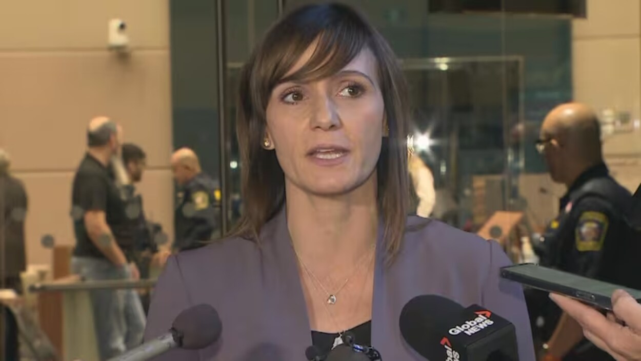 Sonya Sharp annonce sa candidature pour devenir mairesse de Calgary ...