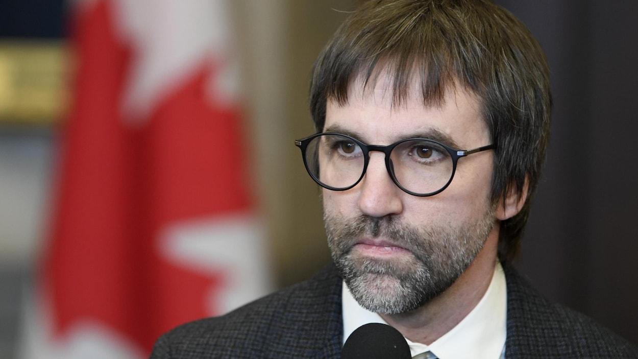 Guilbeault juge que le comportement de Scott Moe face à la taxe carbone ...