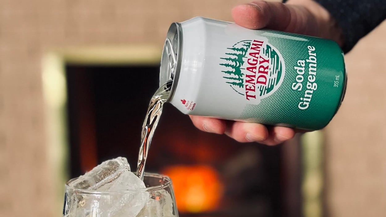 La boisson gazeuse Temagami Dry est de retour | Radio-Canada