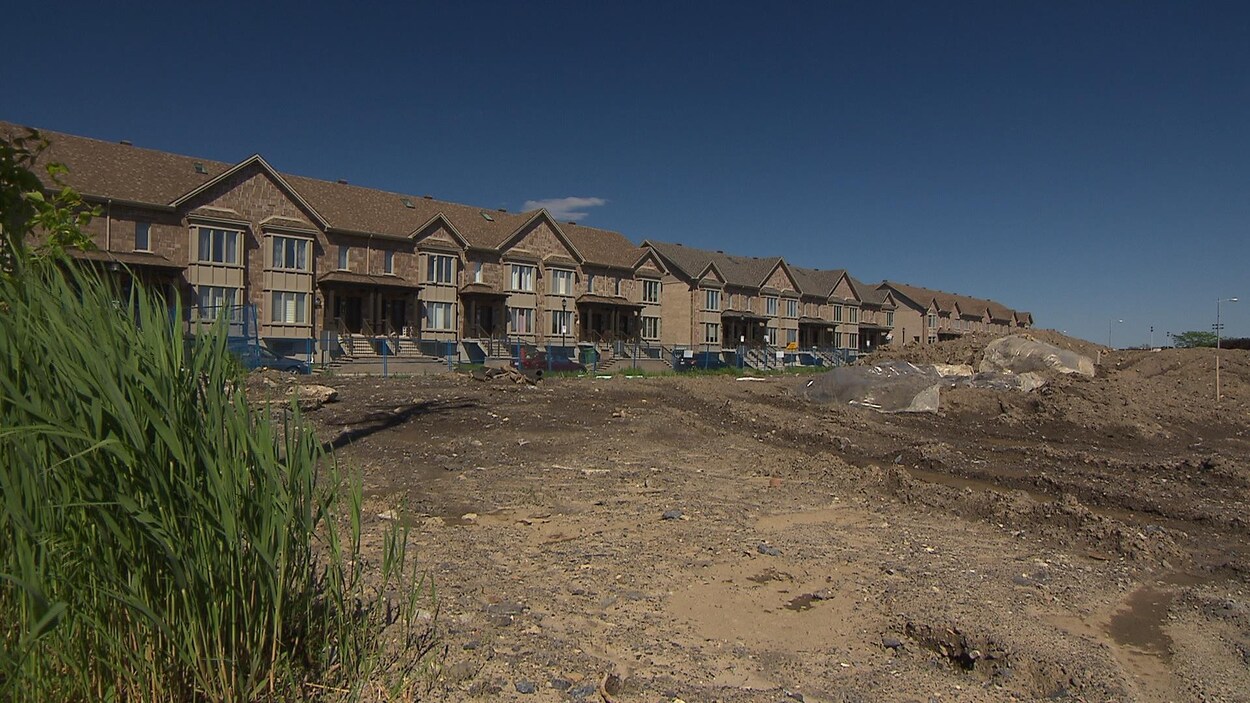Des terrains décontaminés qui ne le sont pas vraiment | Radio-Canada.ca