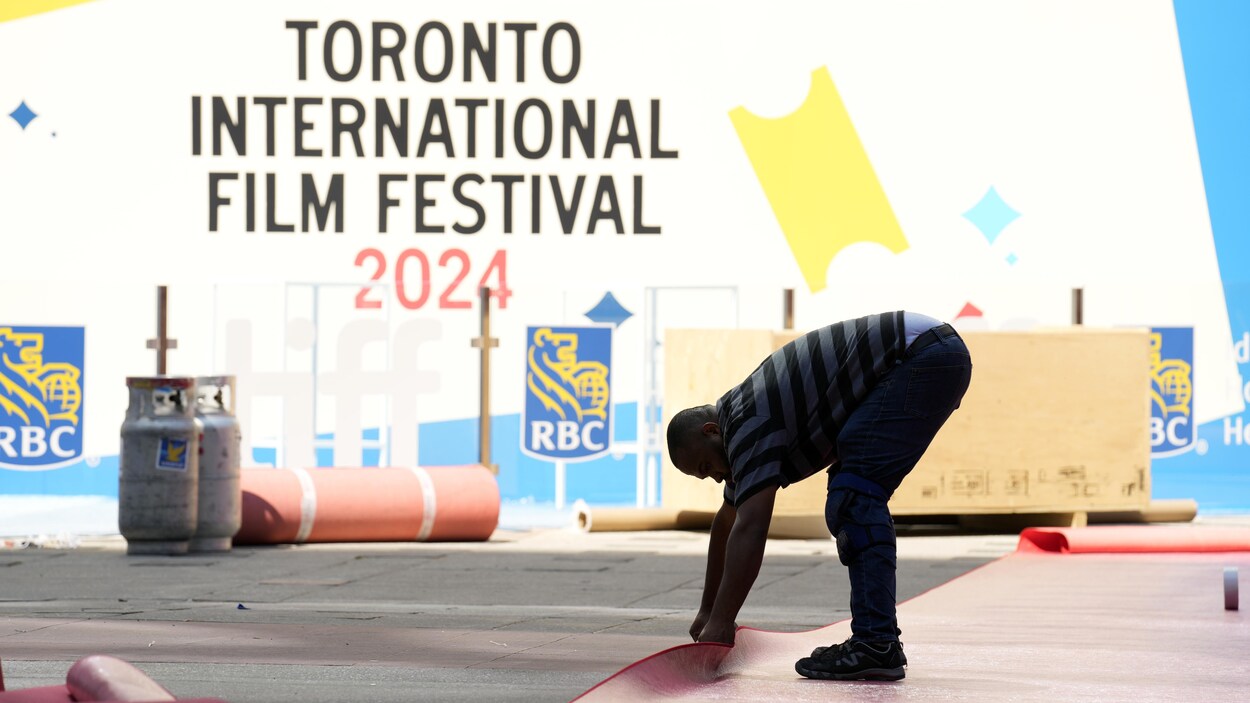 Des manifestants propalestiniens perturbent la soirée d’ouverture du ...