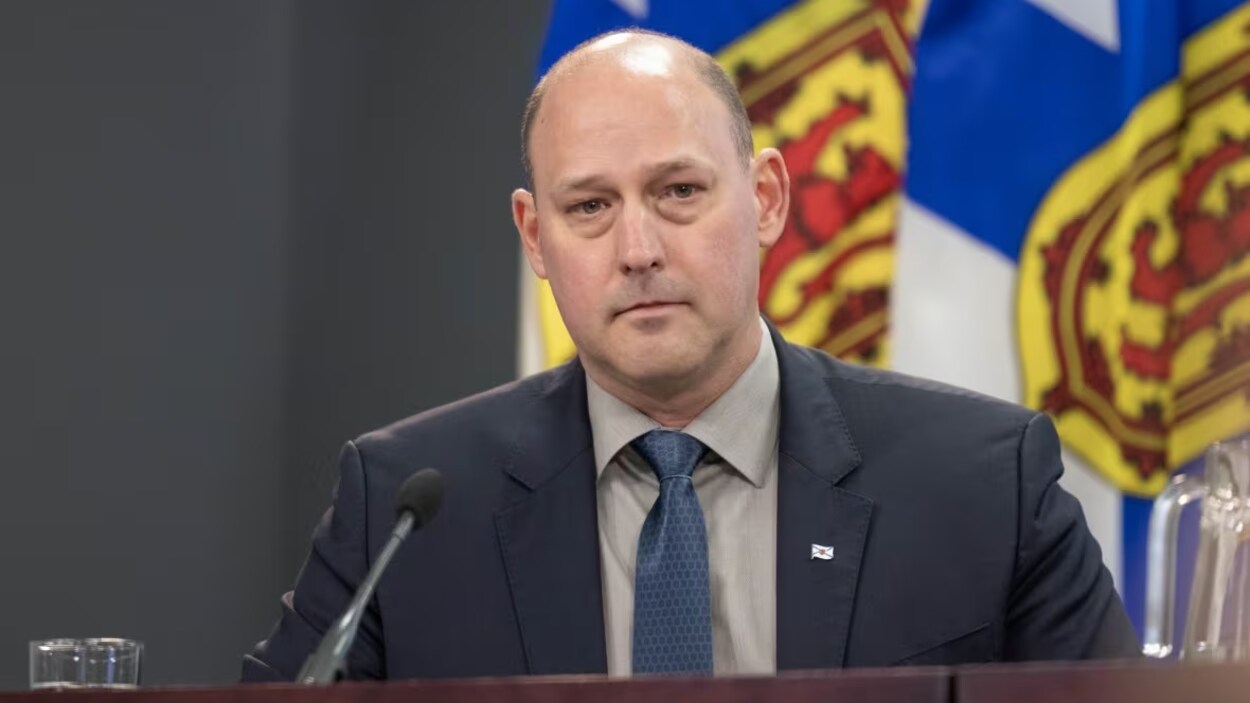 Tim Halman croit que le silence lors du sondage sur la Loi du littoral ...