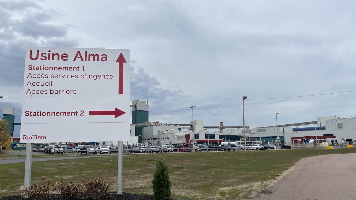 Rio Tinto reprend la construction de son centre de billettes | Radio-Canada