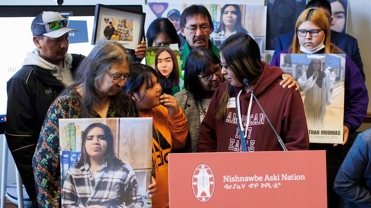 Des Autochtones demandent le démantèlement de la police de Thunder Bay | Radio-Canada