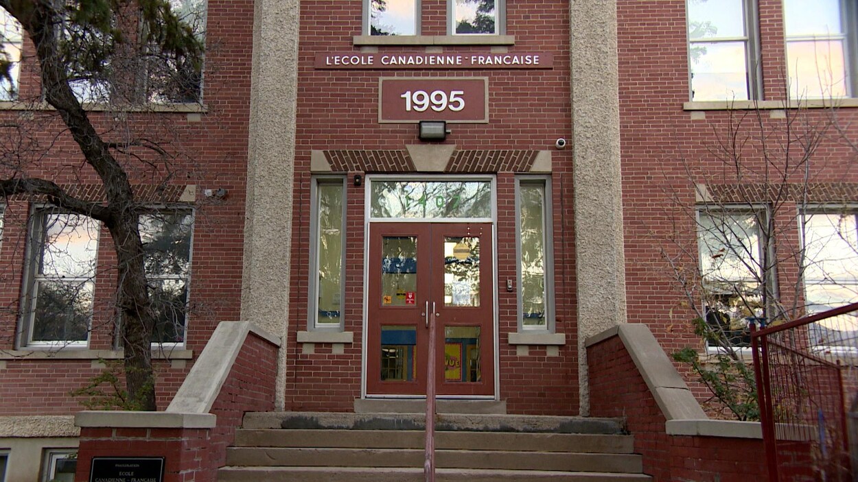 Le vote des parents pour une école francophone à Saskatoon | Info | Radio-Canada