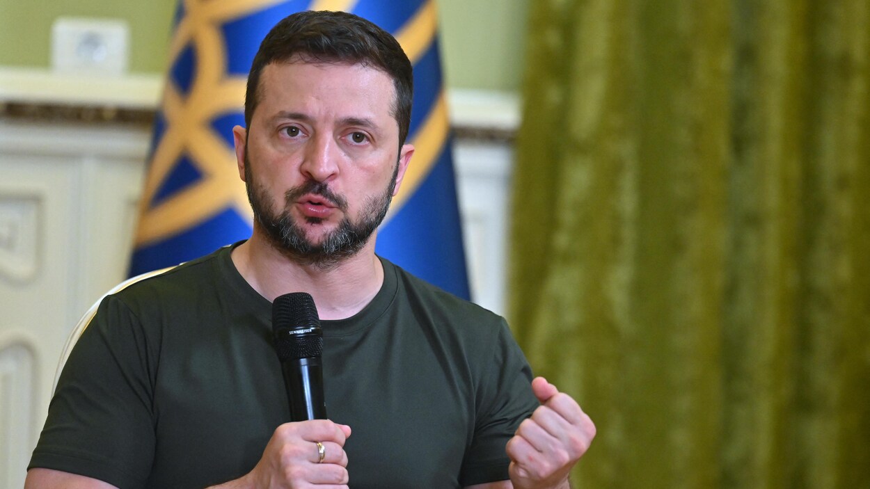 Zelensky favorable à ce que la Russie participe à un prochain sommet pour la paix | Radio-Canada
