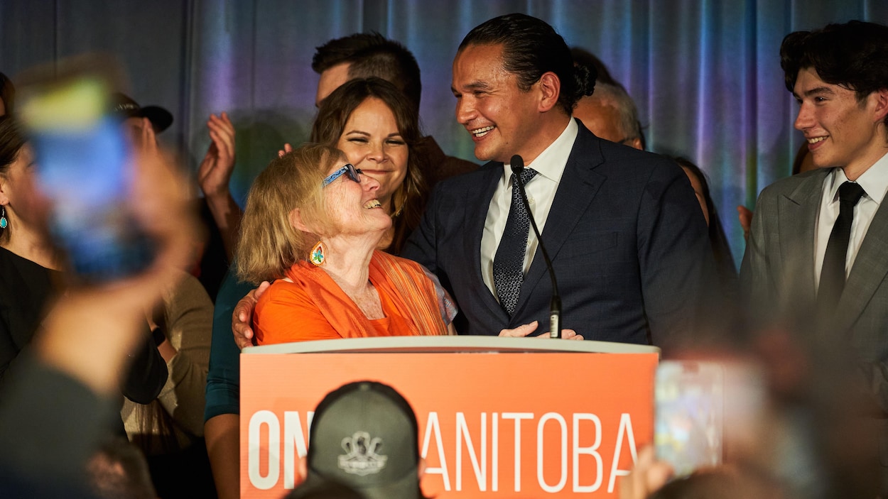 Les dirigeants autochtones du pays saluent la victoire de Wab Kinew au ...