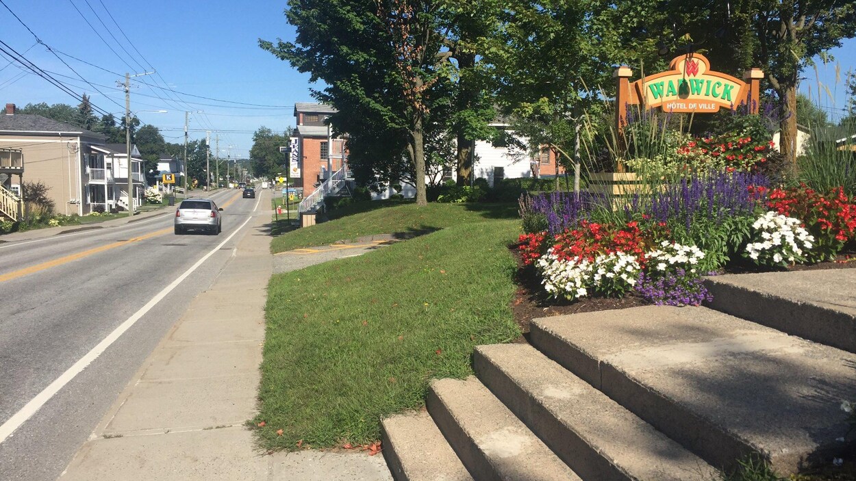 Le maire de Warwick hospitalisé | Radio-Canada