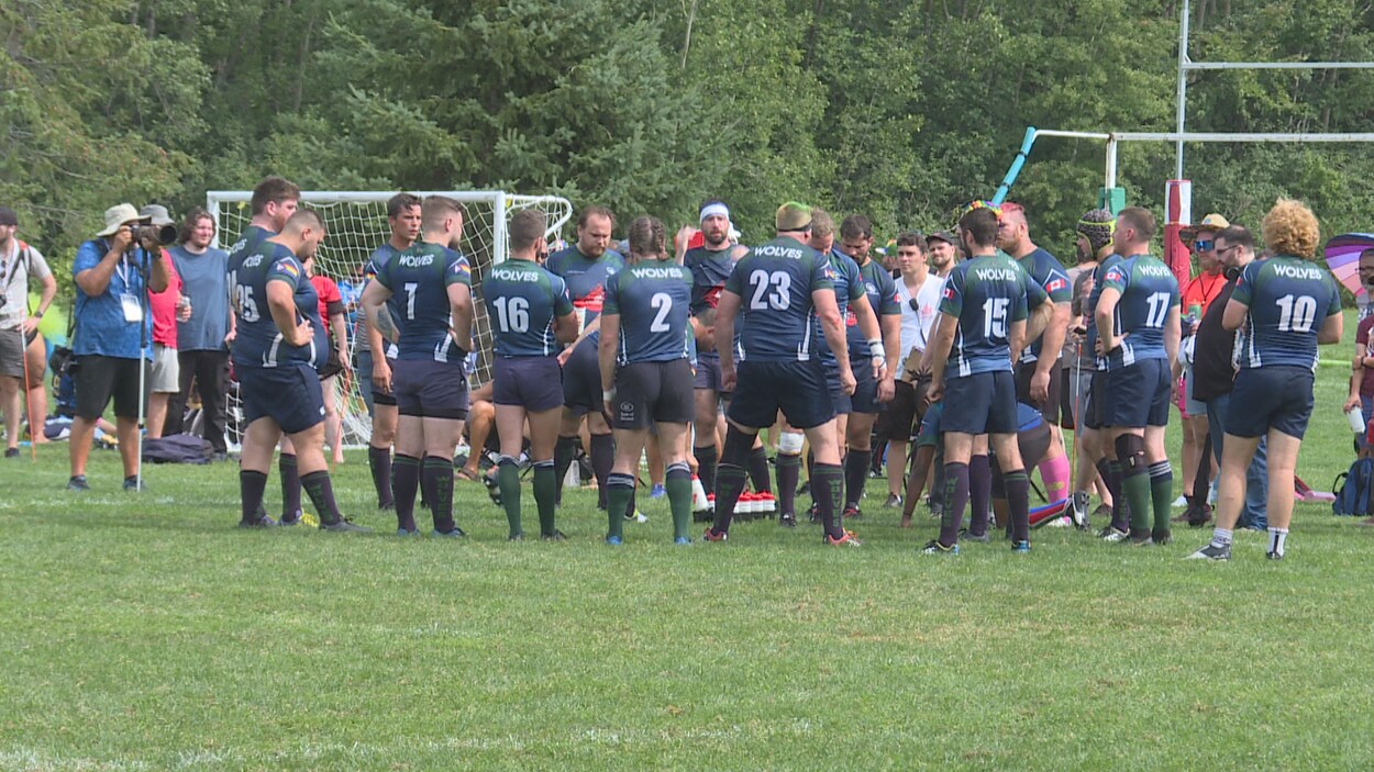 Coupe Bingham : 160 parties de rugby en quatre jours | Radio-Canada