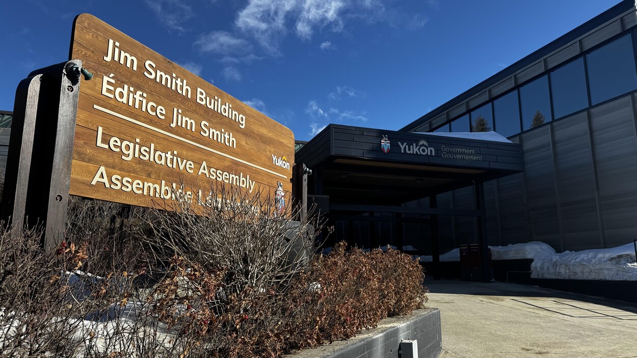 Budget excédentaire au Yukon dans un contexte d’incertitude | Radio-Canada