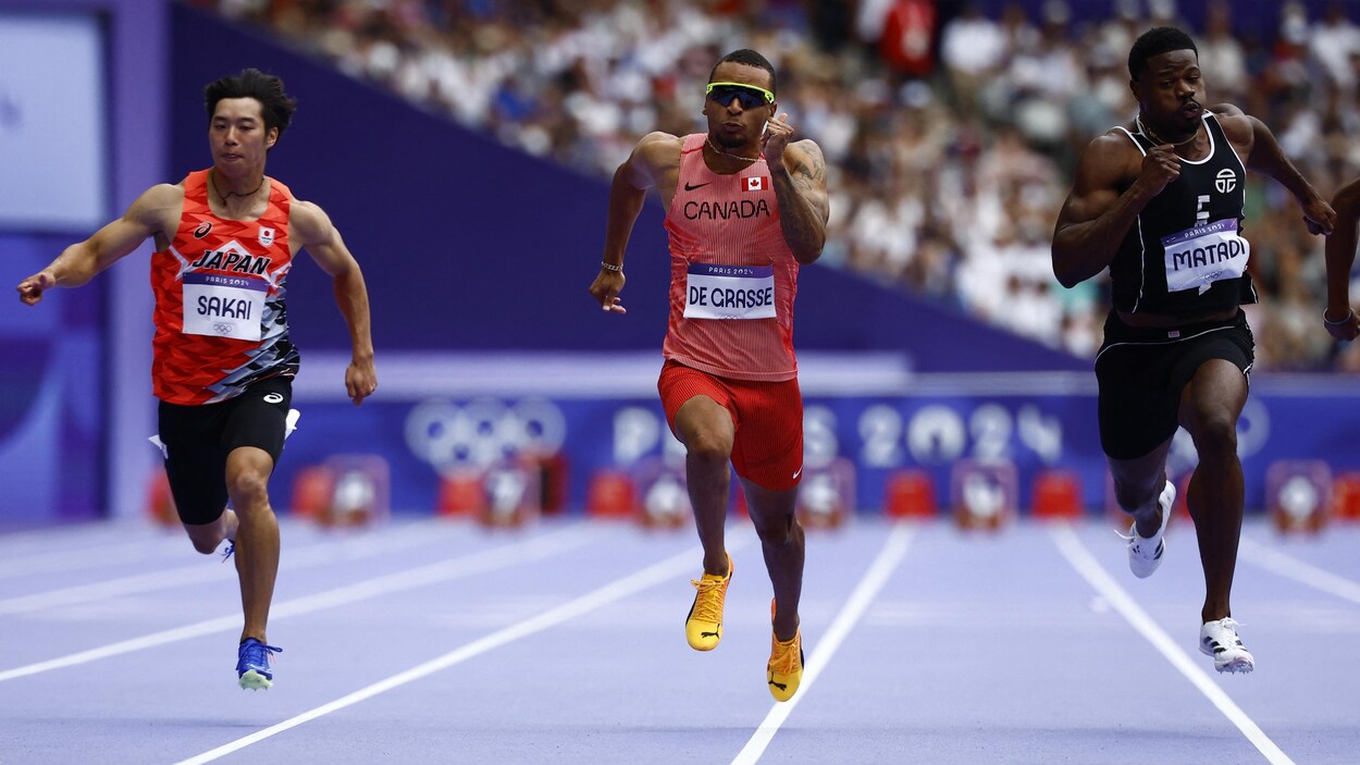 Andre De Grasse accède aux demi-finales du 100 m | Jeux olympiques ...
