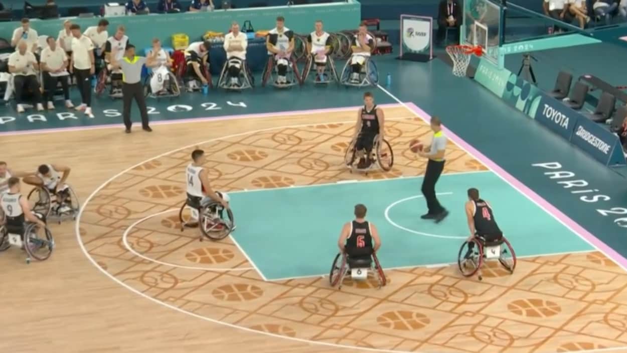 Le Canada remporte un match crucial contre l’Allemagne au basketball en ...