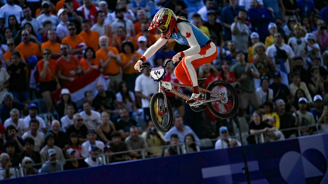 Une 5e place pour la cycliste Molly Simpson en BMX de course | Radio-Canada
