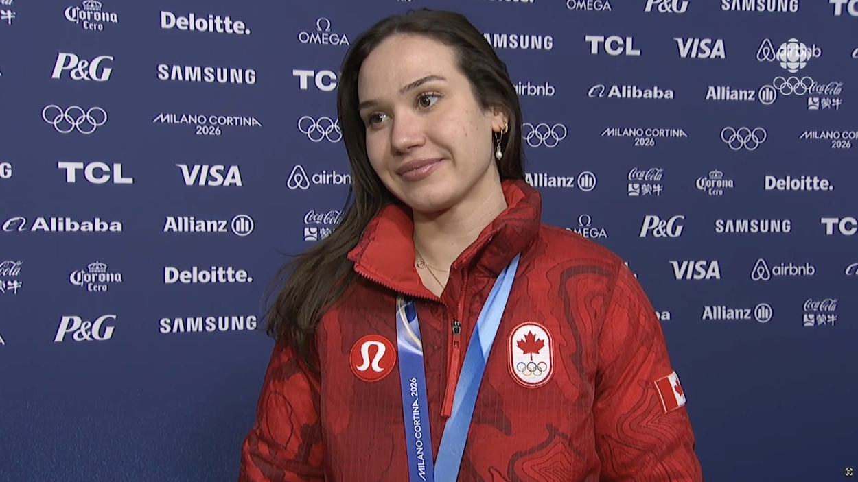 « Je n’ai pas de mots », dit Courtney Sarault, en bronze au 500 m sur ...