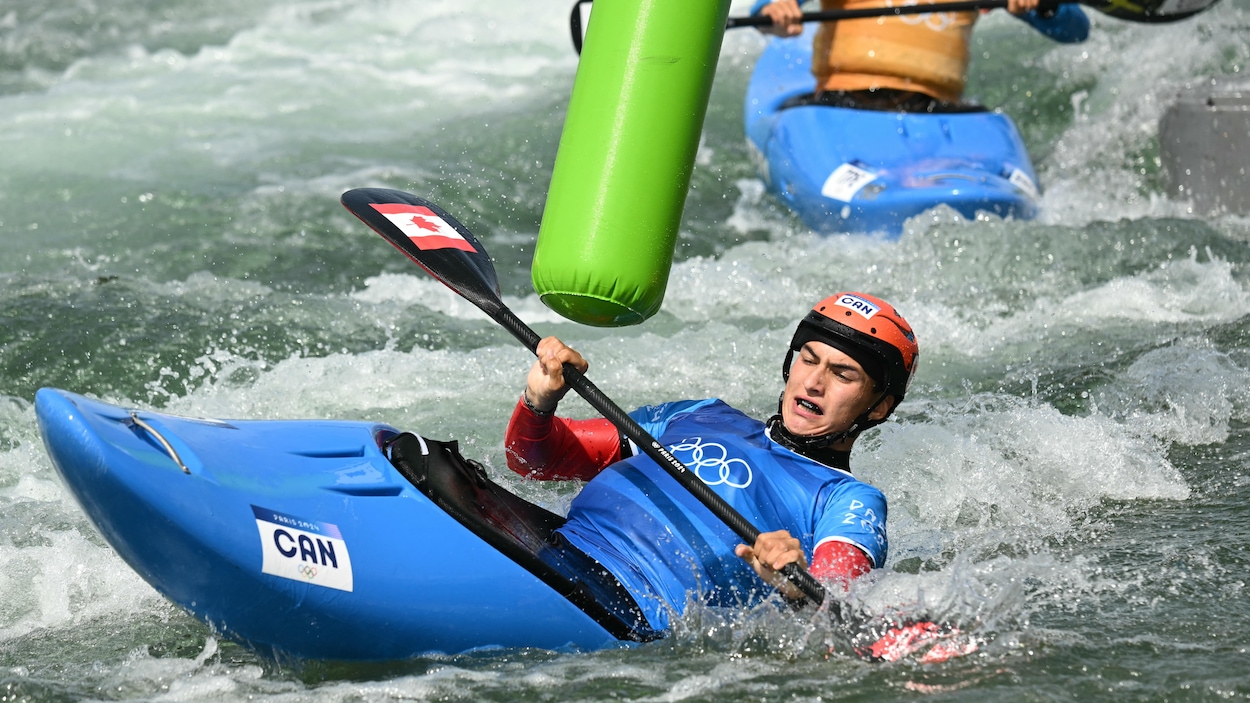 La fin pour Alex Baldoni et Lois Betteridge en kayak cross | Radio-Canada