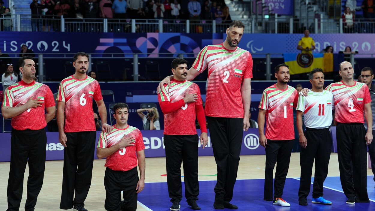 Morteza « Mehrzad » Mehrzadselakjani, l’athlète paralympique de 8 pi 1 ...