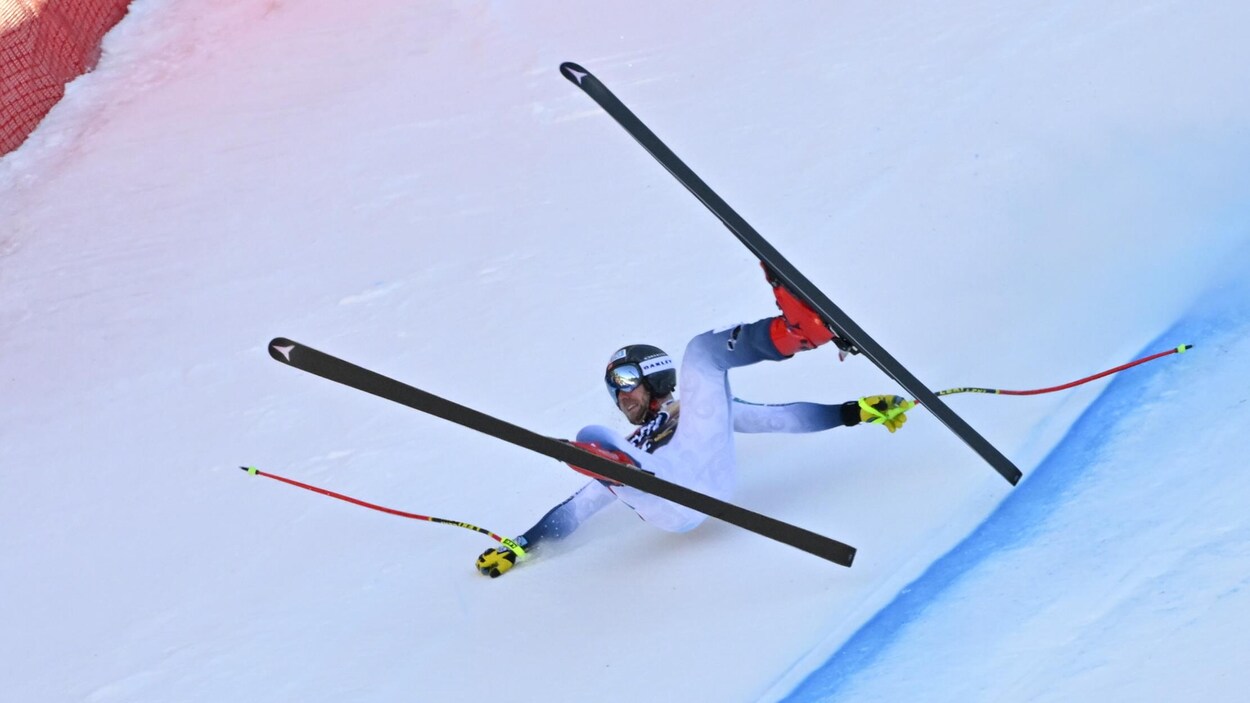 Kilde chute lourdement à Wengen, Odermatt domine la compétition | Radio ...