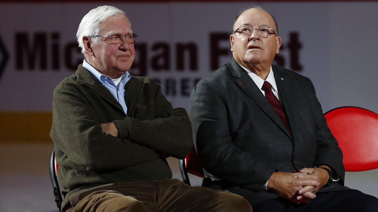 La légende des Red Wings Alex Delvecchio s’éteint | Radio-Canada