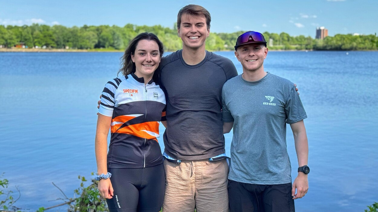 Un triathlon spécial pour traverser le Québec d’ouest en est | Radio-Canada