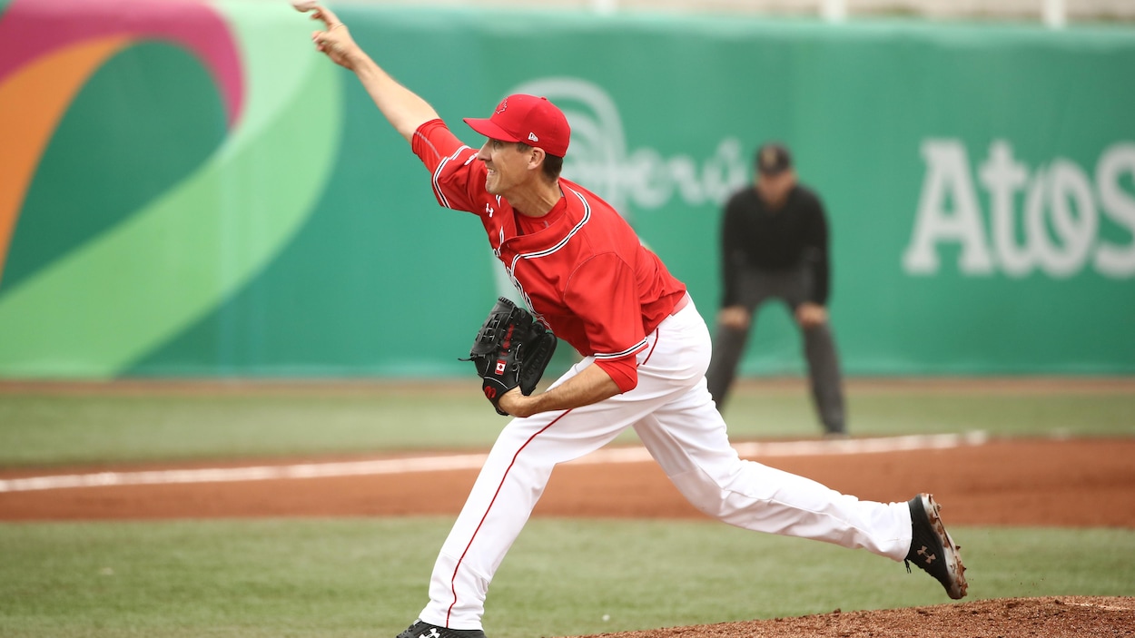 Le Canada en super ronde du tournoi de baseball des Jeux panaméricains ...