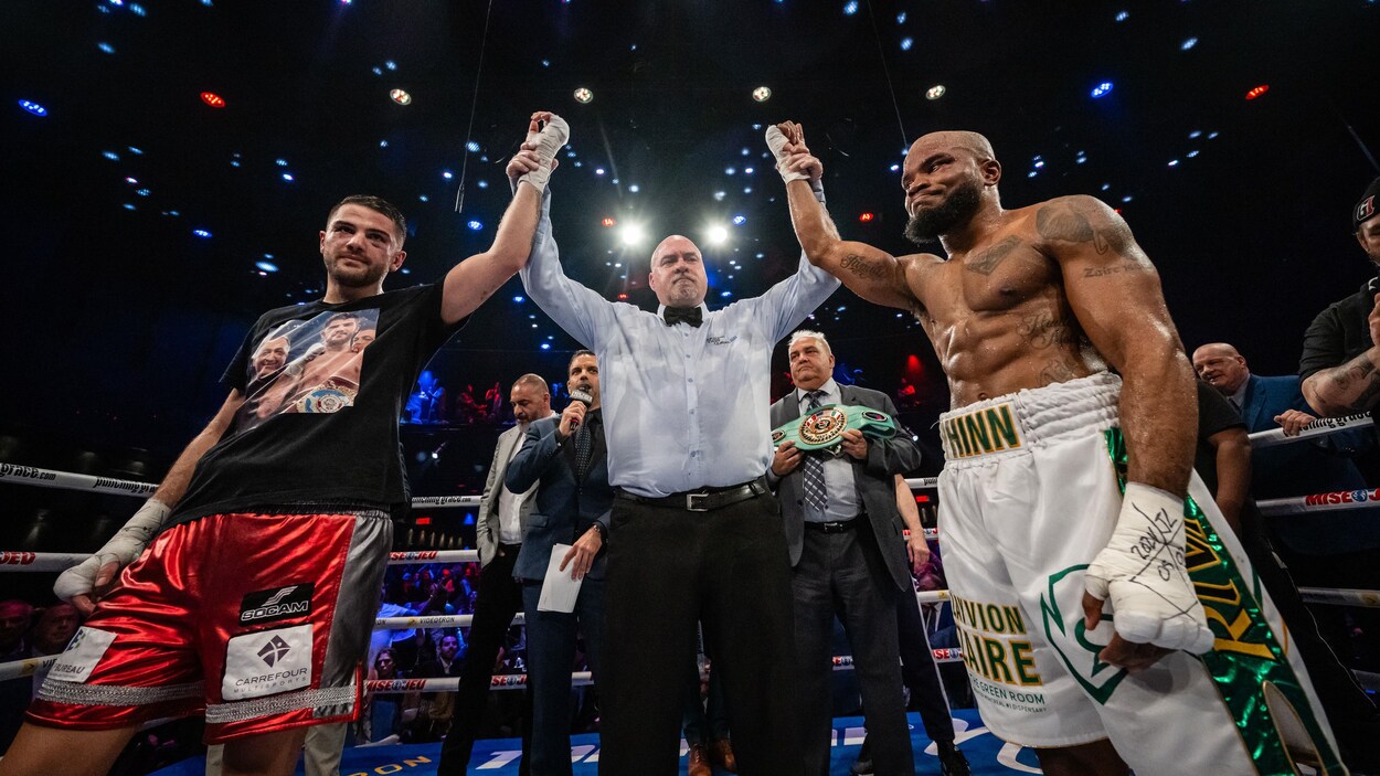 Combat nul entre Erik Bazinyan et Shakeel Phinn | Radio-Canada