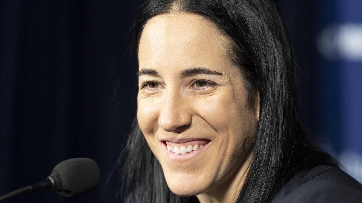 Caroline Ouellette honorée là où ses rêves sont nés | Radio-Canada