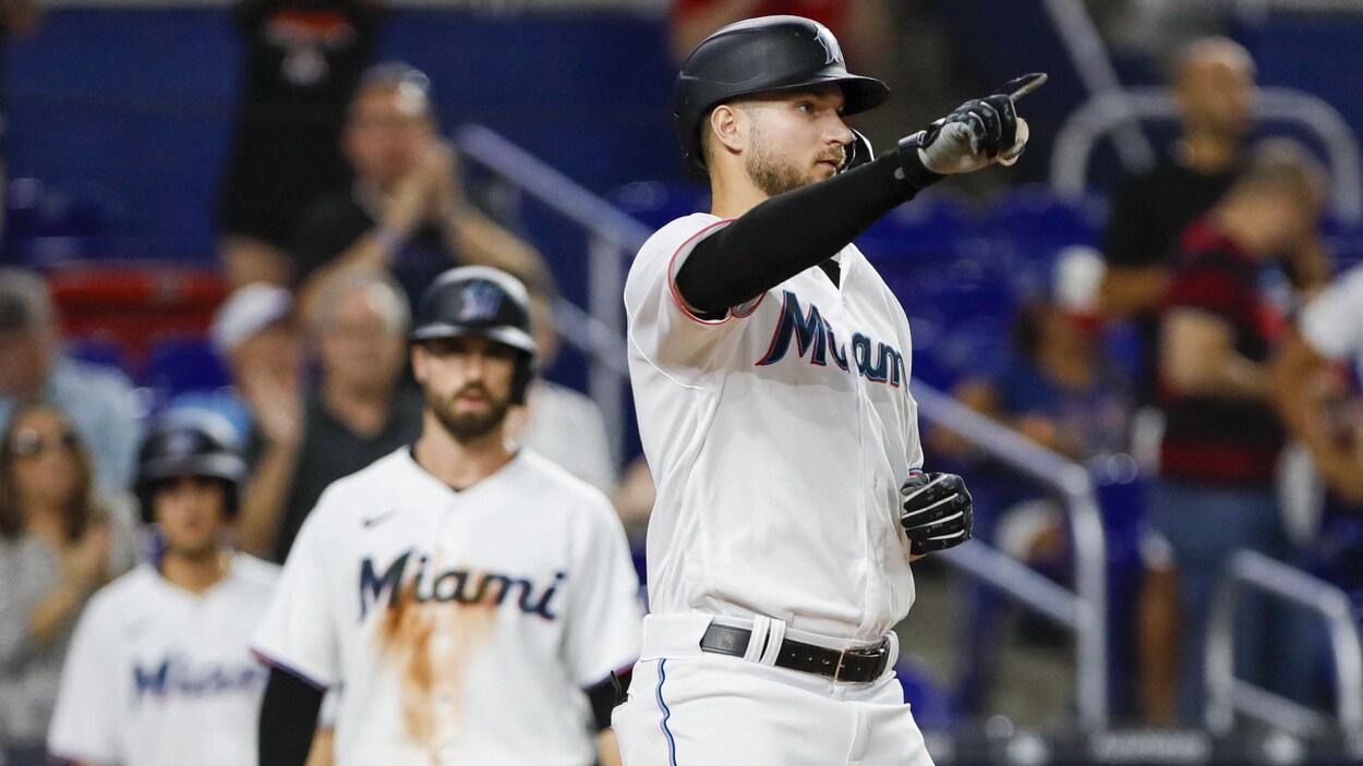 Charles Leblanc brille dans un gain des Marlins | Radio-Canada.ca