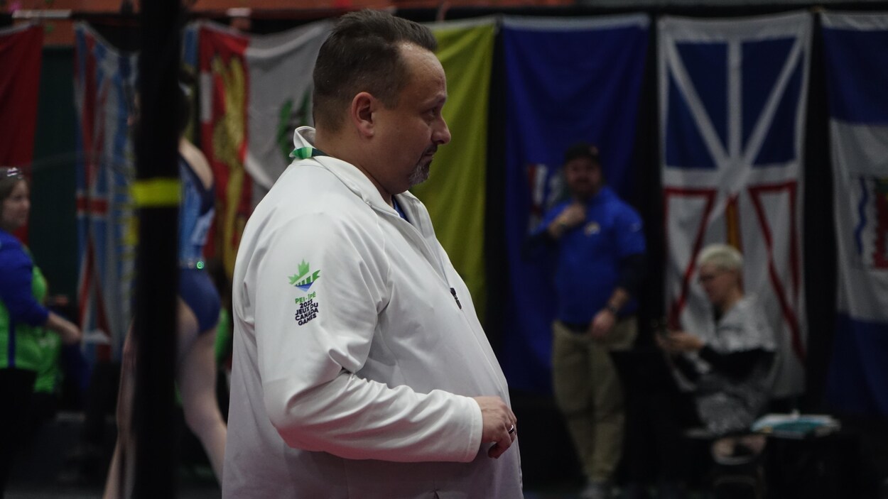 L’entraîneur-chef d’Unigym de nouveau absent « pour des raisons ...