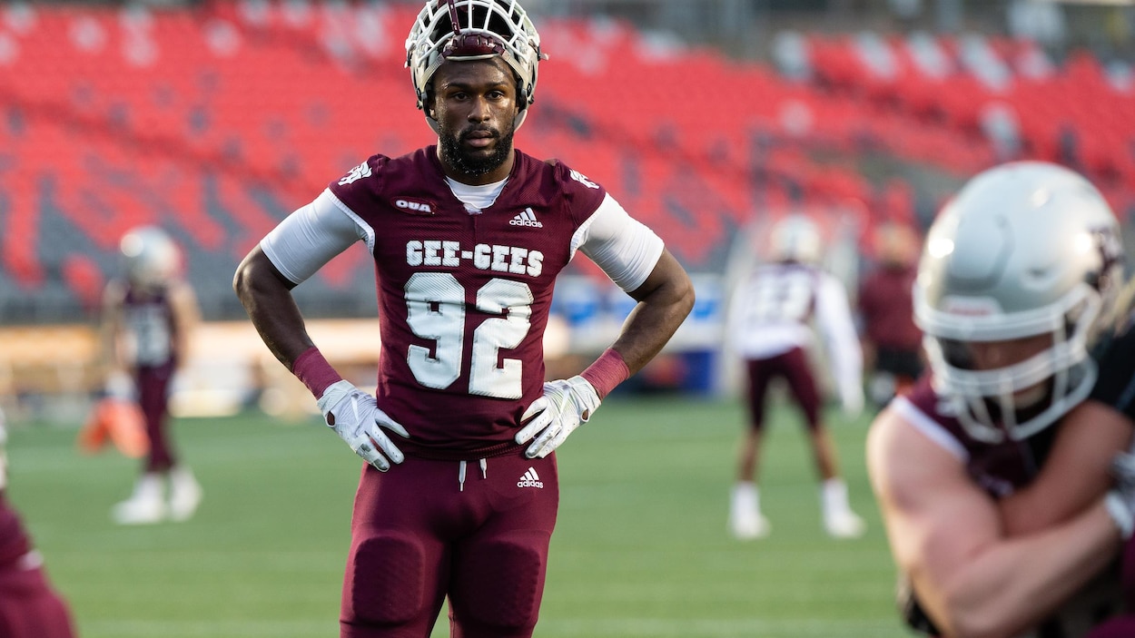 Quatre joueurs des Gee-Gees et un des Ravens seront au camp national de ...