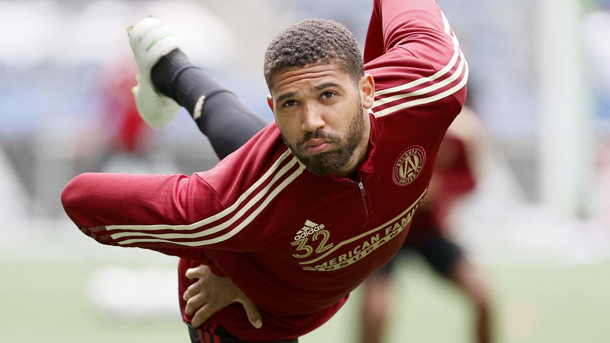 Le défenseur central George Campbell s’amène à Montréal | Radio-Canada.ca