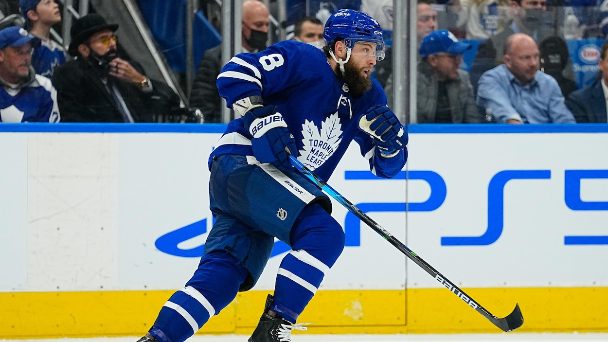 La saison de Jake Muzzin, des Maple Leafs, est terminée | Radio-Canada