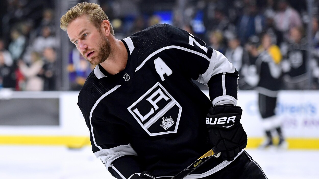 Jeff Carter à l'écart pour une période indéfinie | Radio-Canada.ca