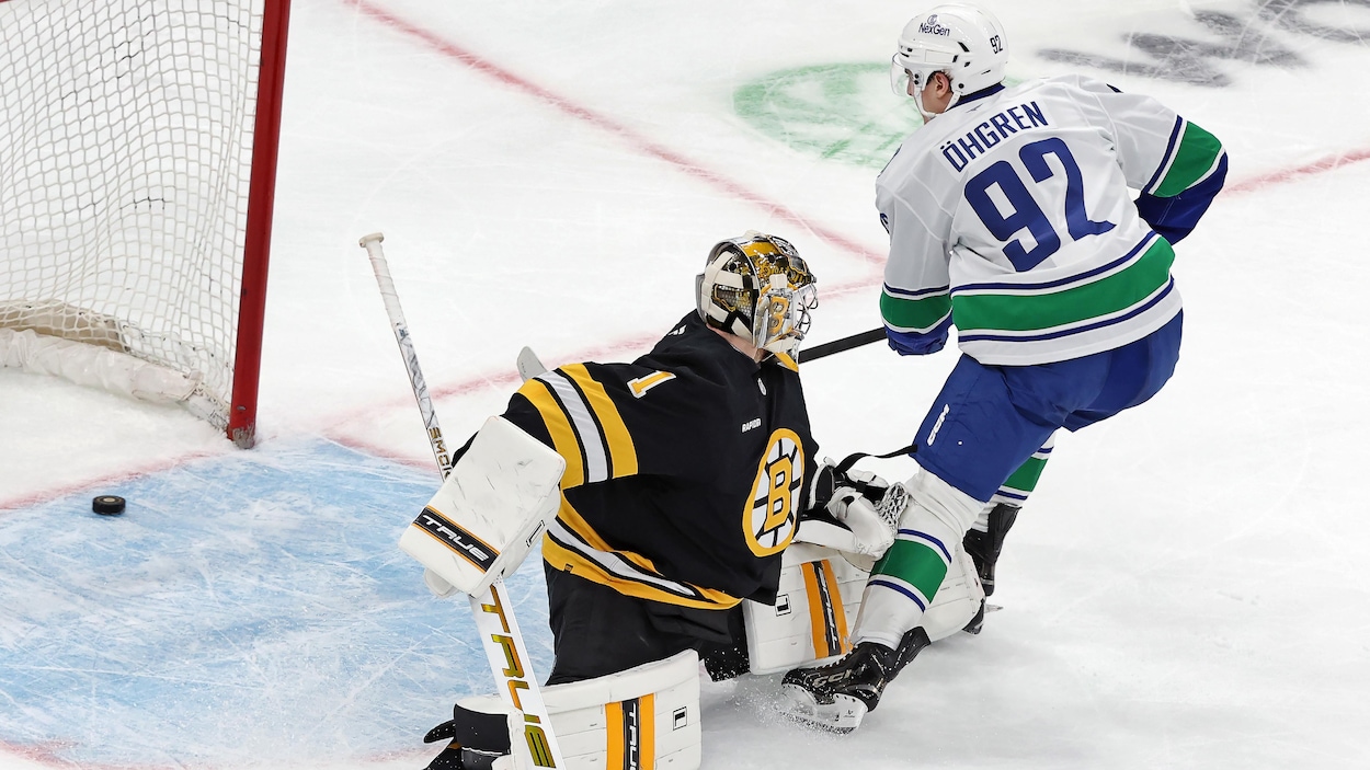 Liam Ohgren tranche en tirs de barrage face aux Bruins | Radio-Canada