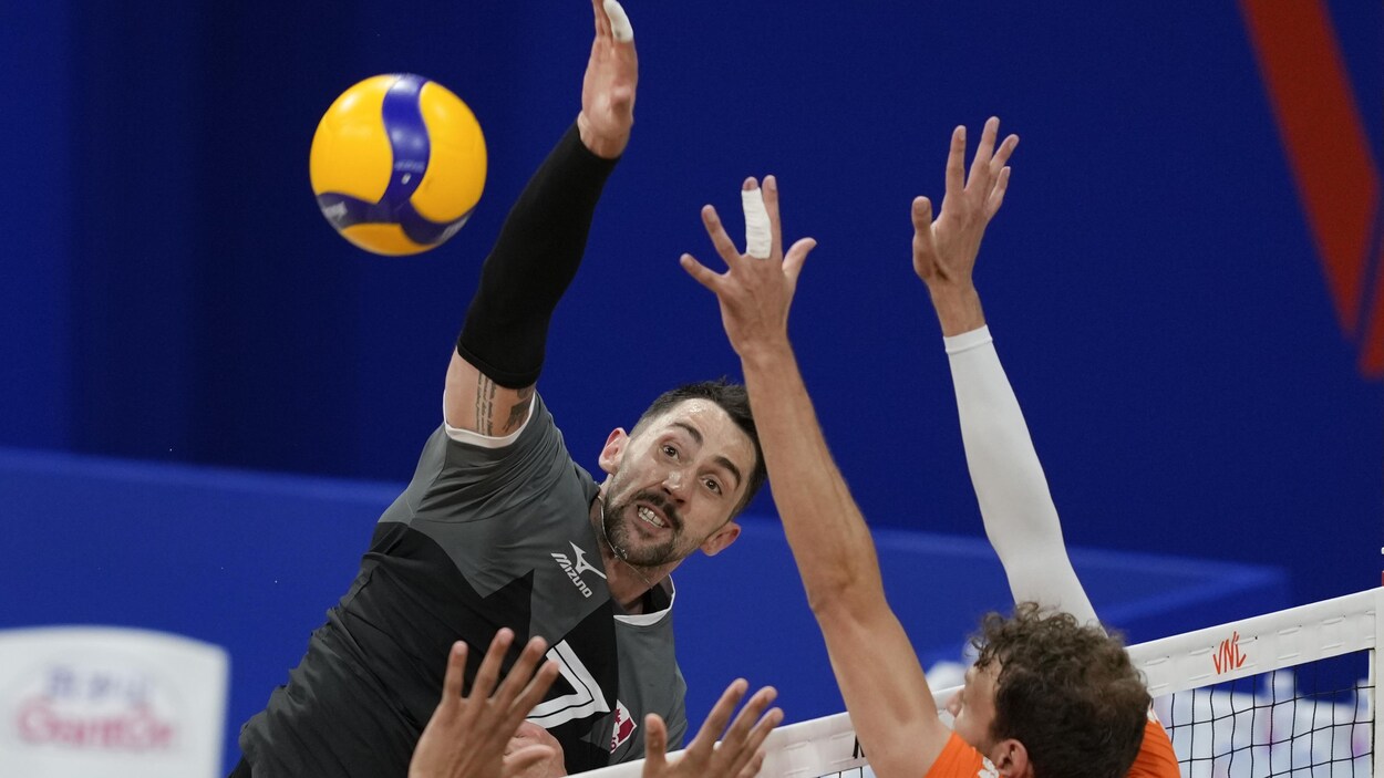 Ligue des nations de volleyball masculin : Canada c. France | Radio-Canada